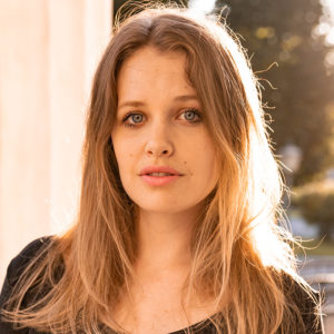 Veronika Petrovic - Sommernachtskomödie